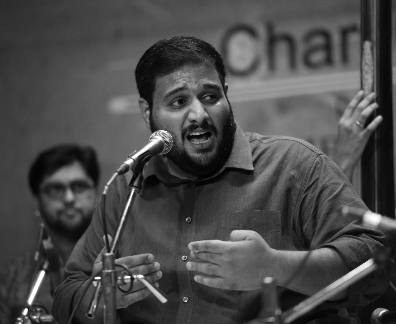 Vignesh Ishwar – Music & Moorings